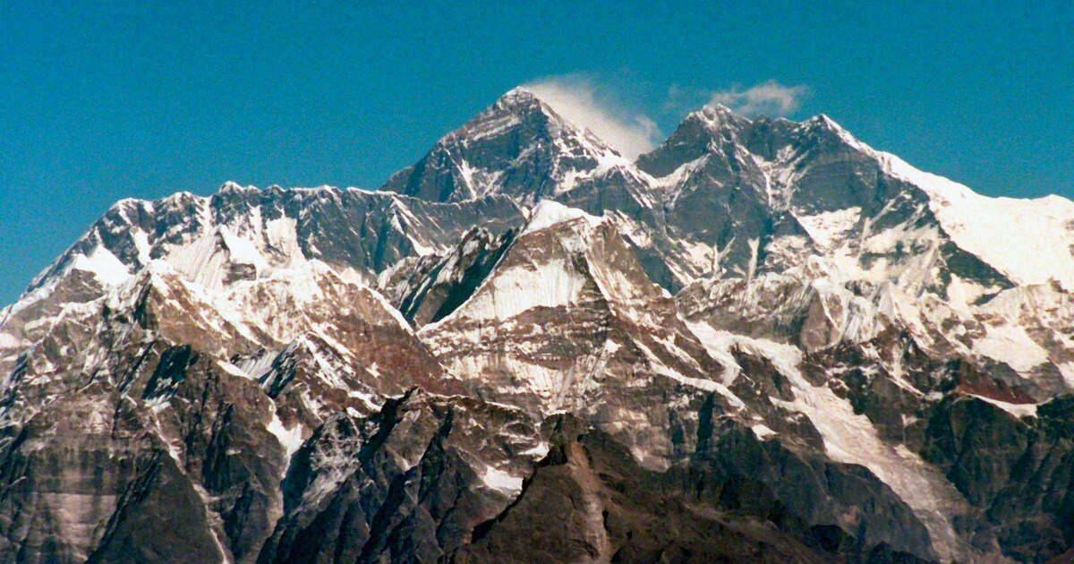 Ergernissen op weg naar de top van de Himalaya | de Volkskrant