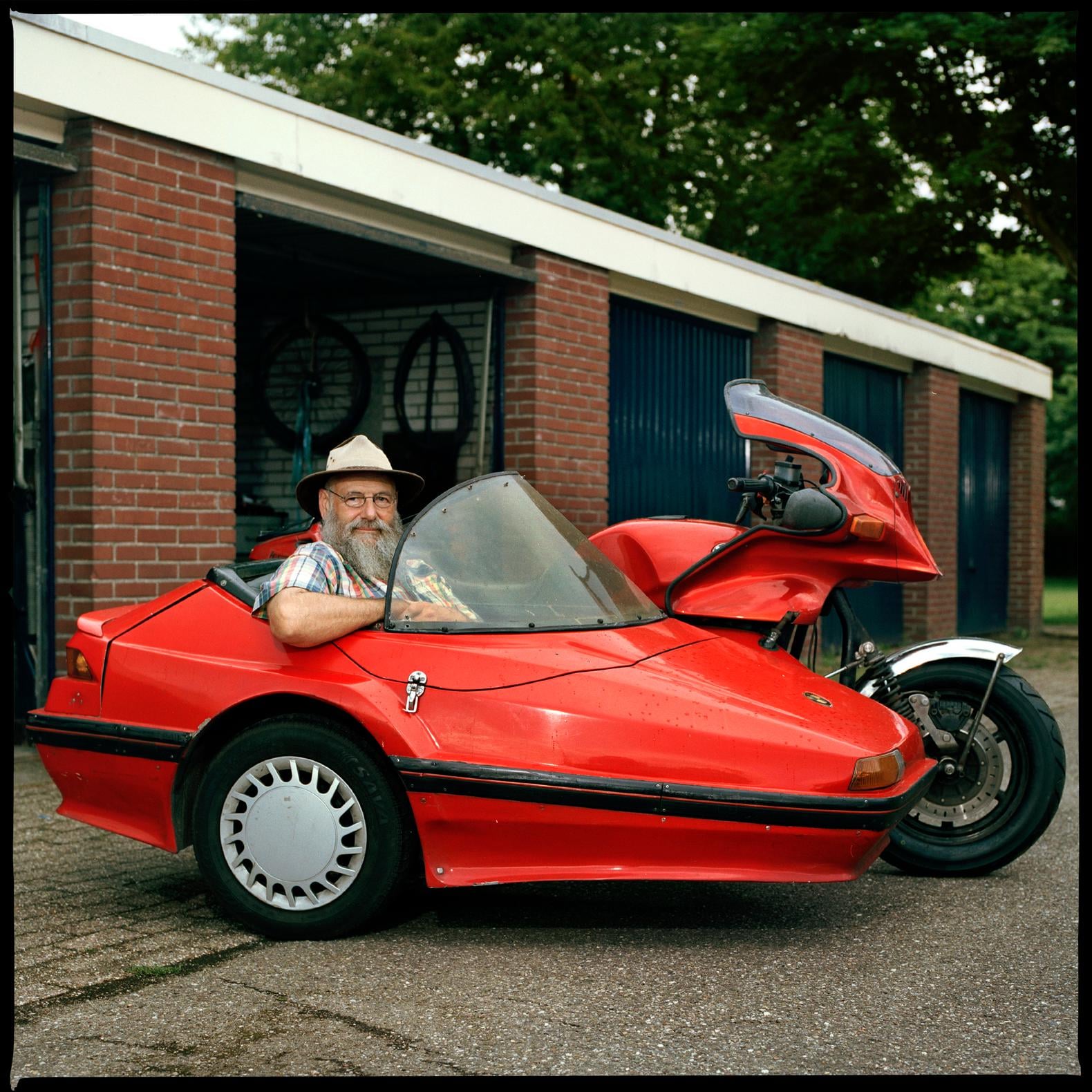 Rijden in een zijspan, dat is pas genieten | de Volkskrant