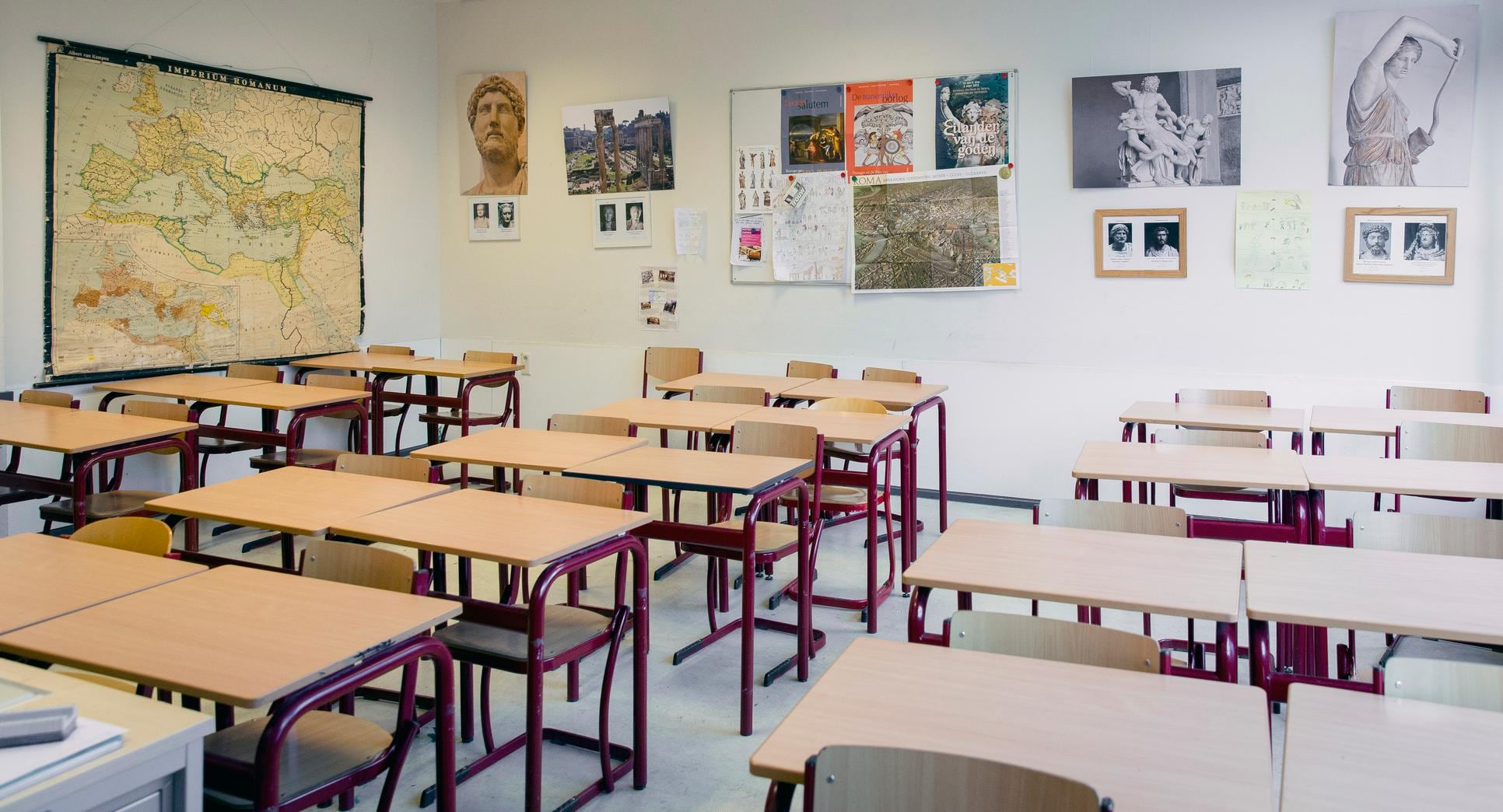 Opinie: Haal gymnasiasten uit hun veilige bubbel en laat ze opgaan in ...