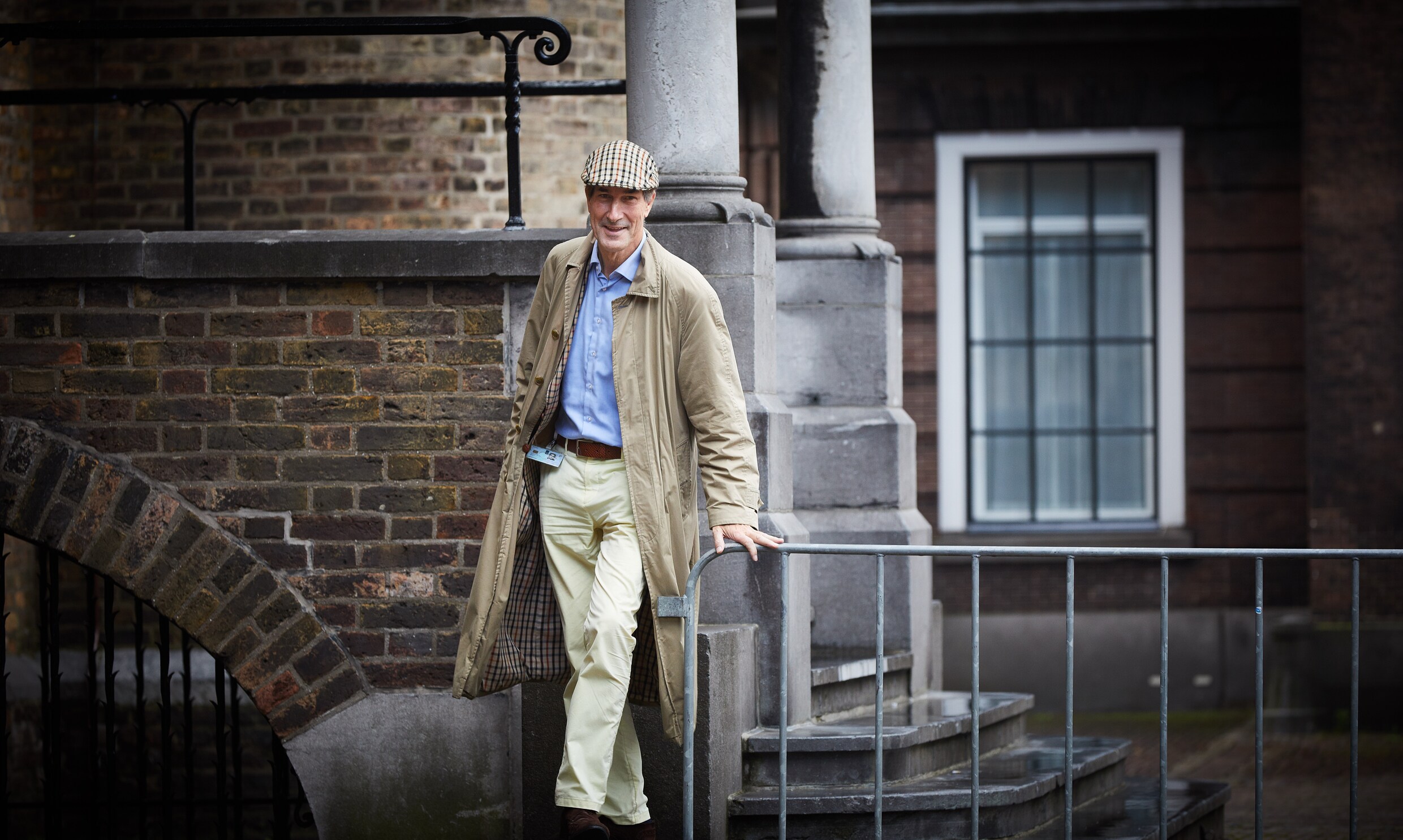 ‘Britse paradijsvogel’ tussen knoestige mannenbroeders, wars van Haagse ...