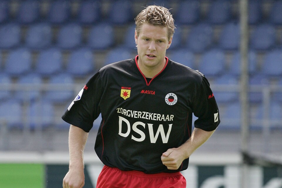 Voskamp scoort acht keer bij debuut | de Volkskrant