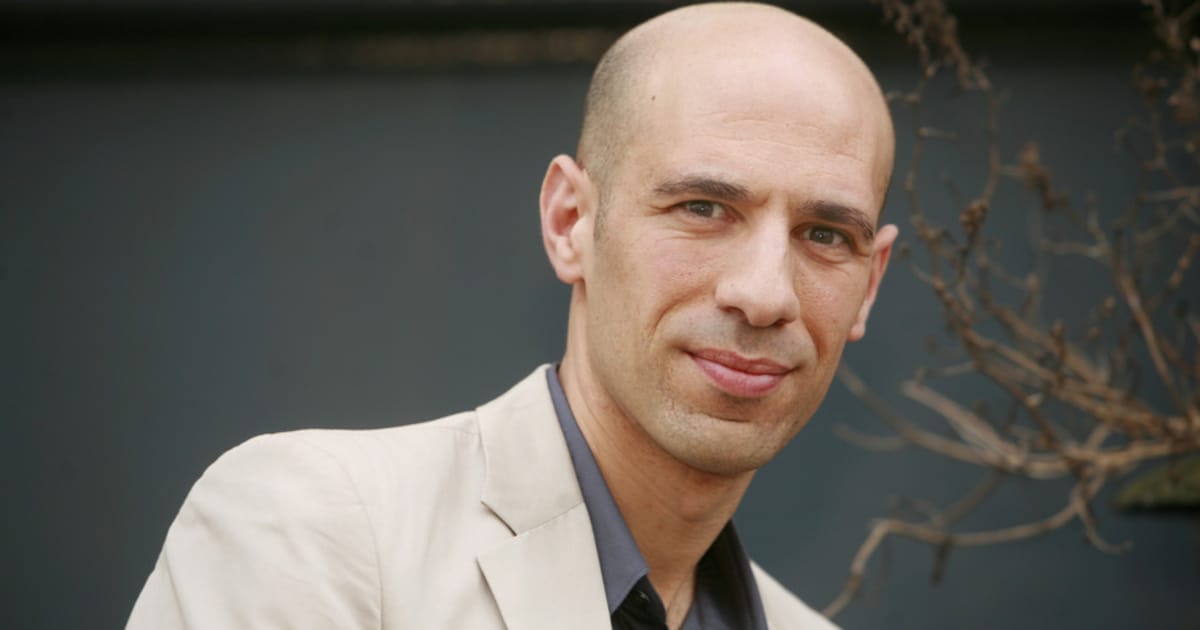 Abdelkader Benali: 'Het is een misdaad als je een plofkip koopt' | de ...