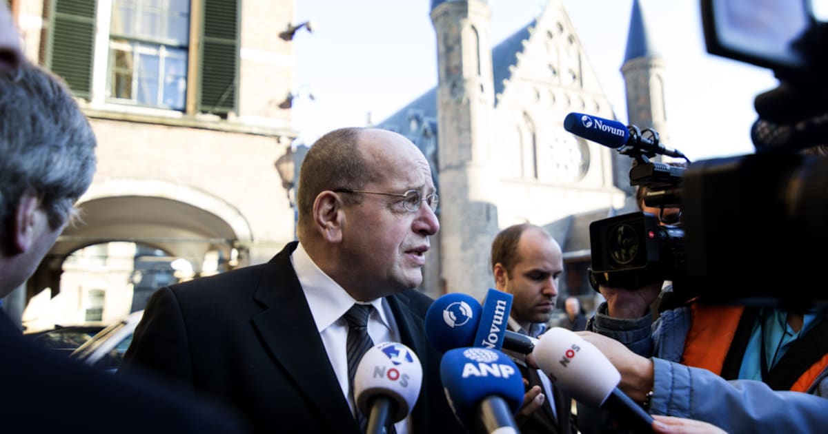 'Teeven beweegt zich als een olifant in de porseleinkast van onze ...