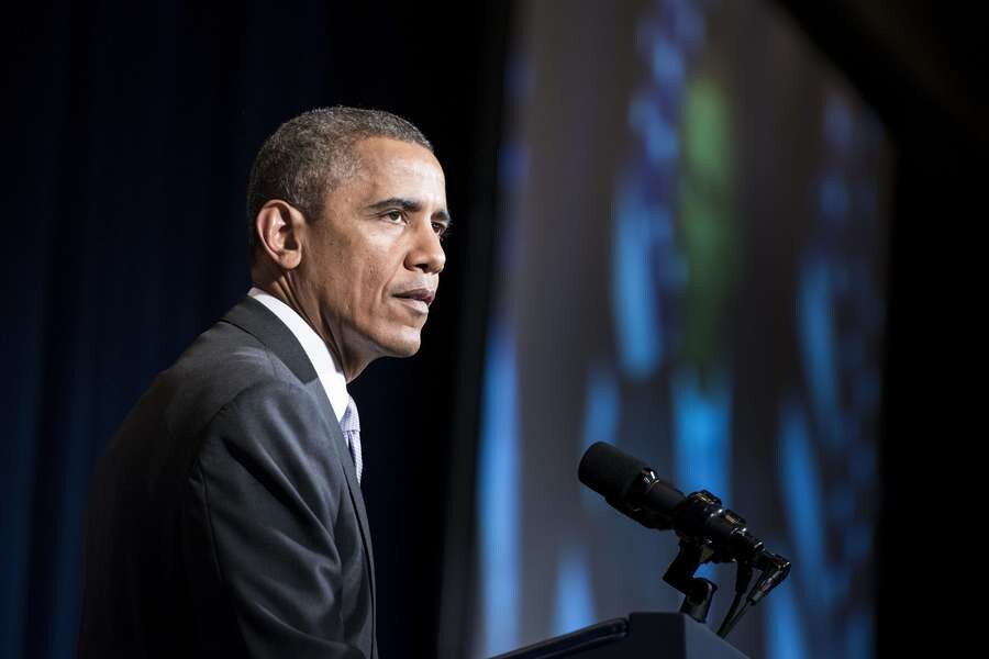 Obama belt 1,5 uur met Poetin, Canada roept ambassadeur terug | de ...