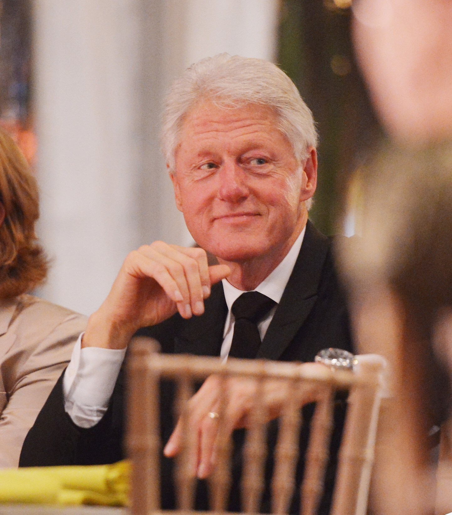 'Voor 4,4 ton komt Bill Clinton andere mensen vertellen wat solidair is ...