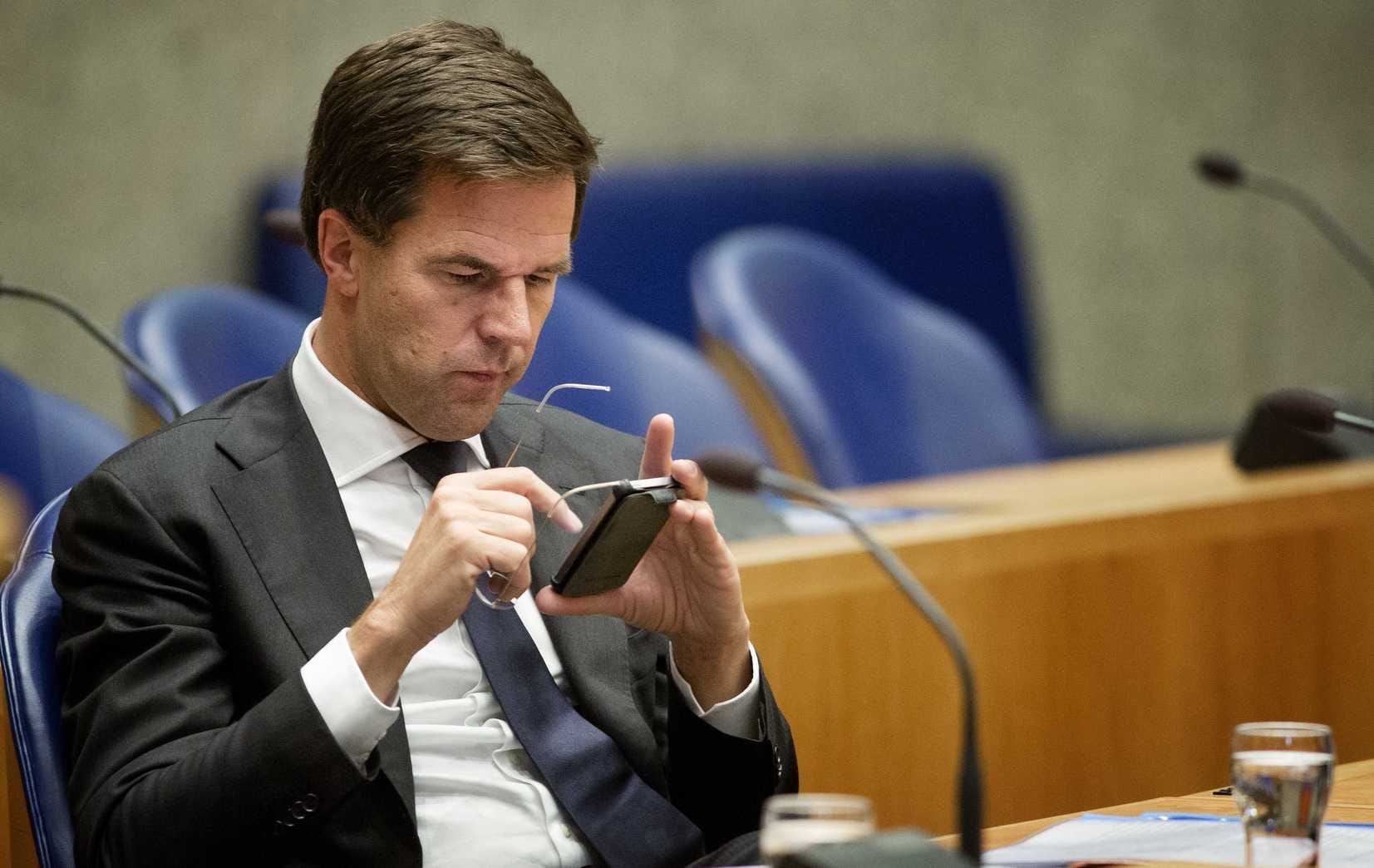 Vrouw die zich voordeed als Rutte ontfutselde notaris 9 ton | de Volkskrant