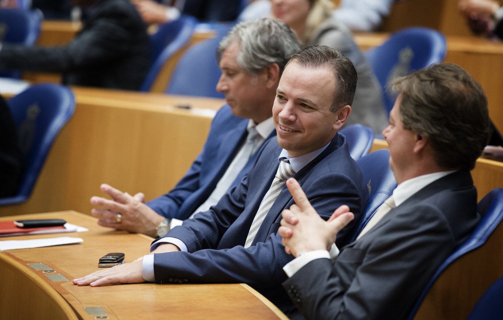 'Het is onwenselijk dat Kamerleden zo makkelijk van baan switchen' | de ...