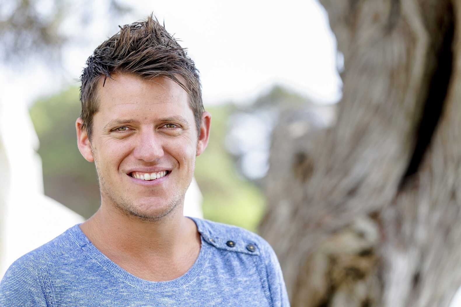 'Waarom kijken 800 duizend mensen naar bloemschikken met Kees Tol ...