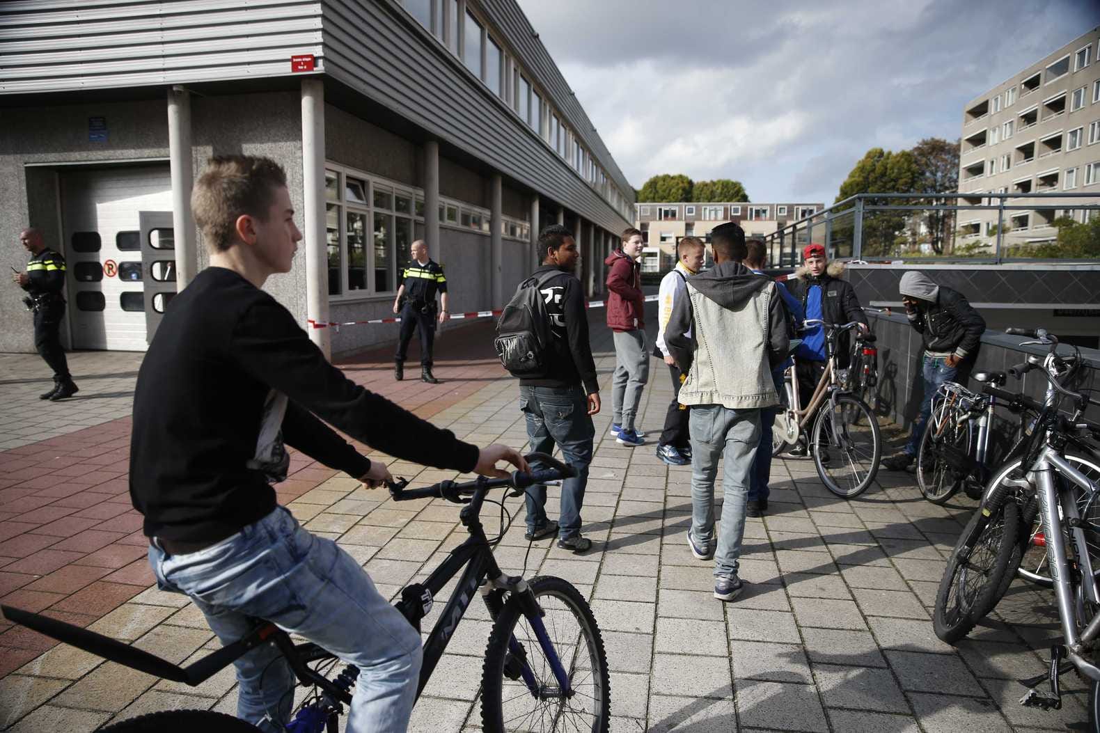 Leerling doodgestoken bij VMBO-school Voorburg | de Volkskrant