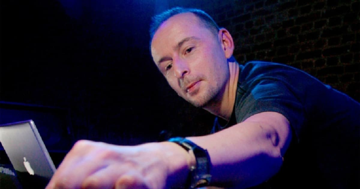 Overleden pionier Mark Bell (43) maakte van LFO een van de ...