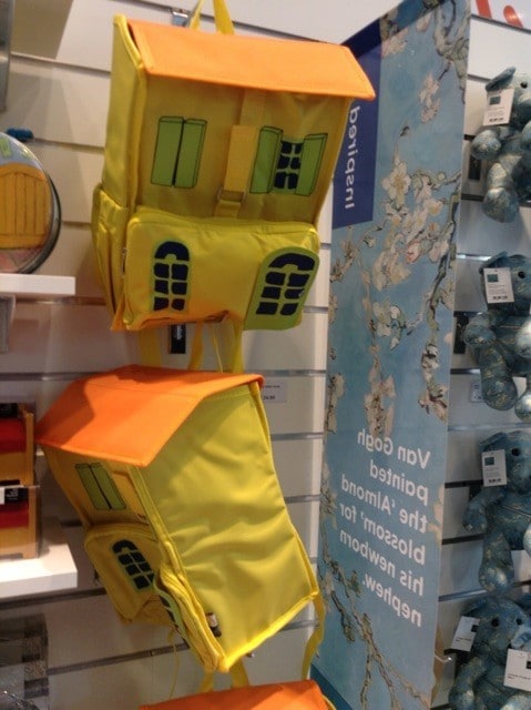 In museumwinkel wordt kunst het pispaaltje van commercie | de Volkskrant