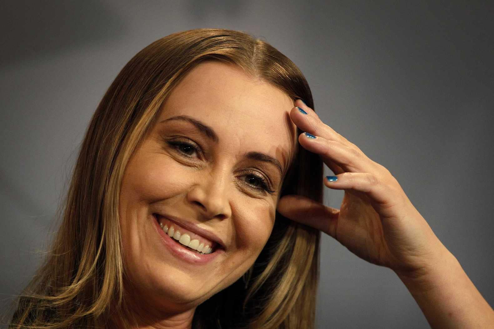 Anouk is op nieuwe plaat niet veel meer dan middelmatig | de Volkskrant