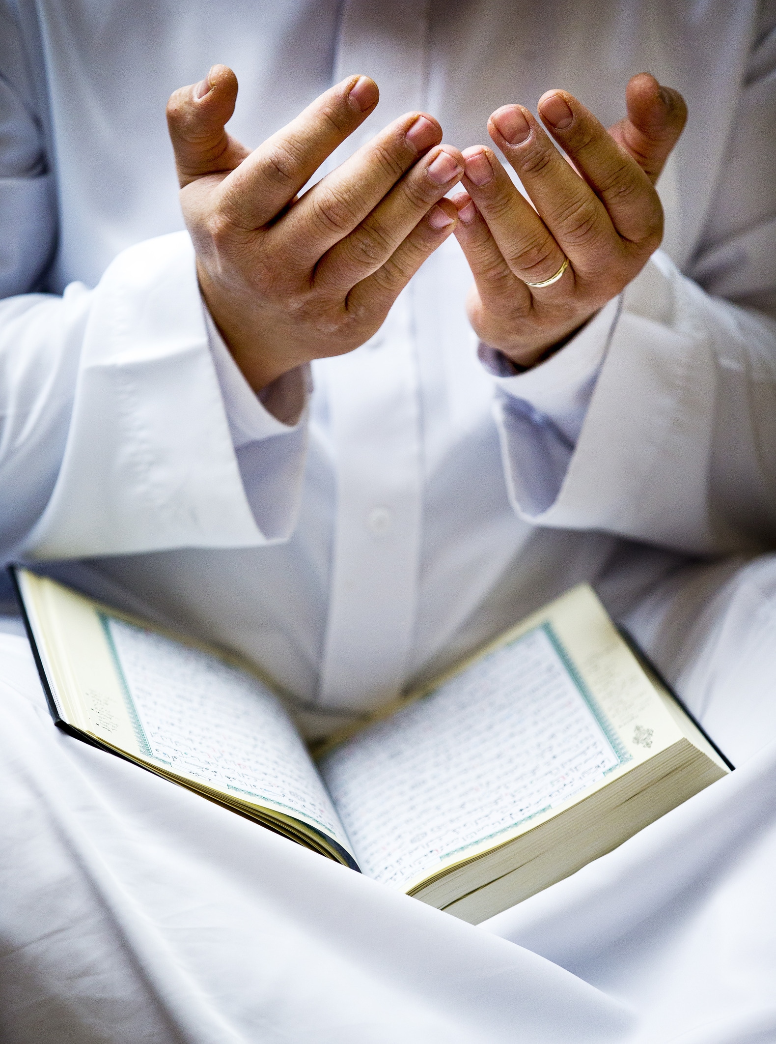 Islamisten, blijf van ons geloof af | de Volkskrant