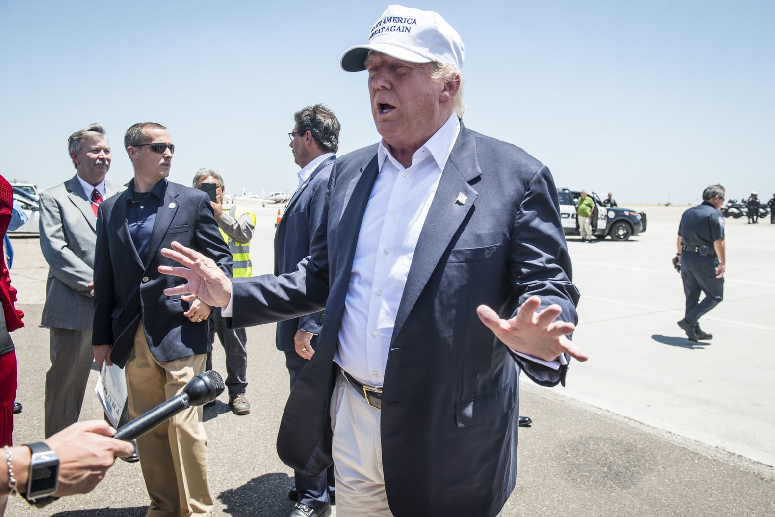 Wat te doen met Donald Trump? Serieus nemen of negeren? | de Volkskrant