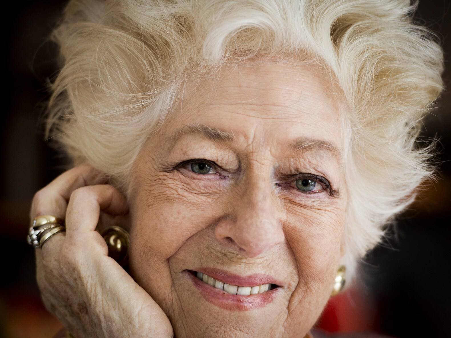 'Koningin van het toneel' Ellen Vogel (93) overleden | de Volkskrant