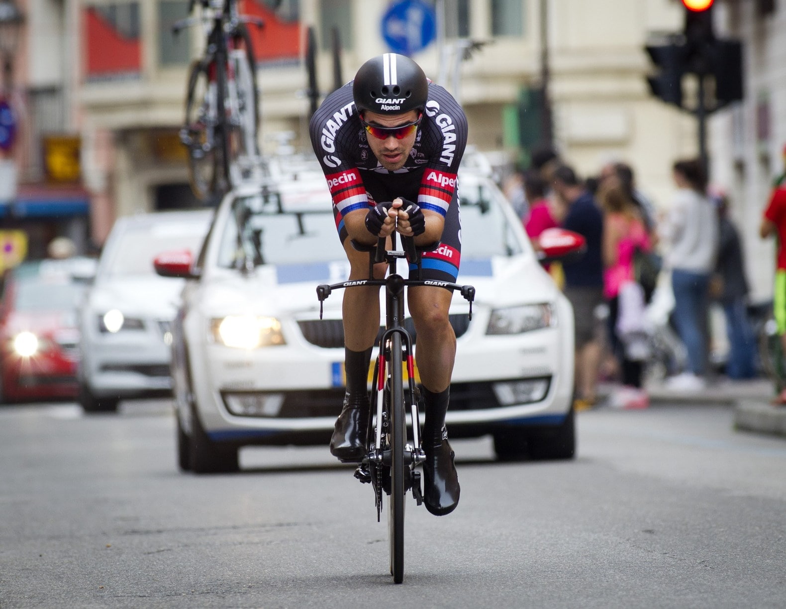 Perfecte rit levert Dumoulin minimale marge op | de Volkskrant