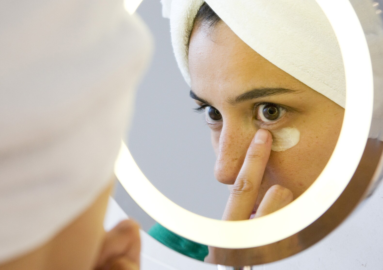 Waar blijft de crème die je op je huid smeert? | de Volkskrant