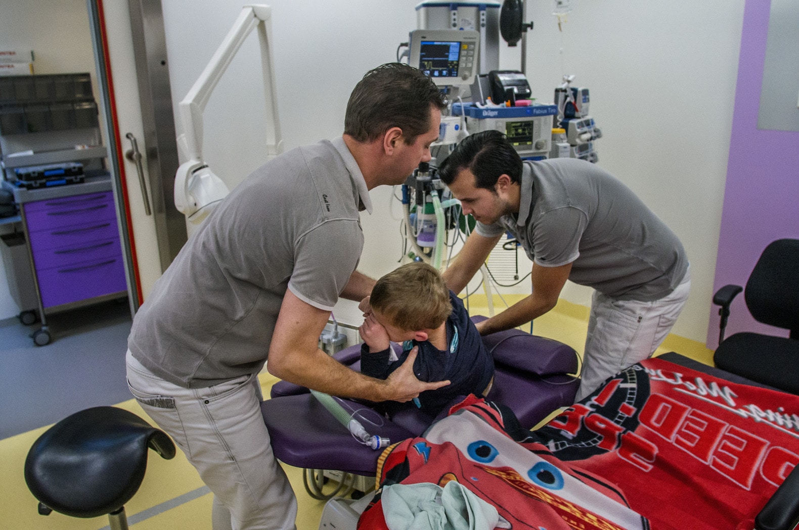 Is Nederlands kindergebit in verval? | de Volkskrant