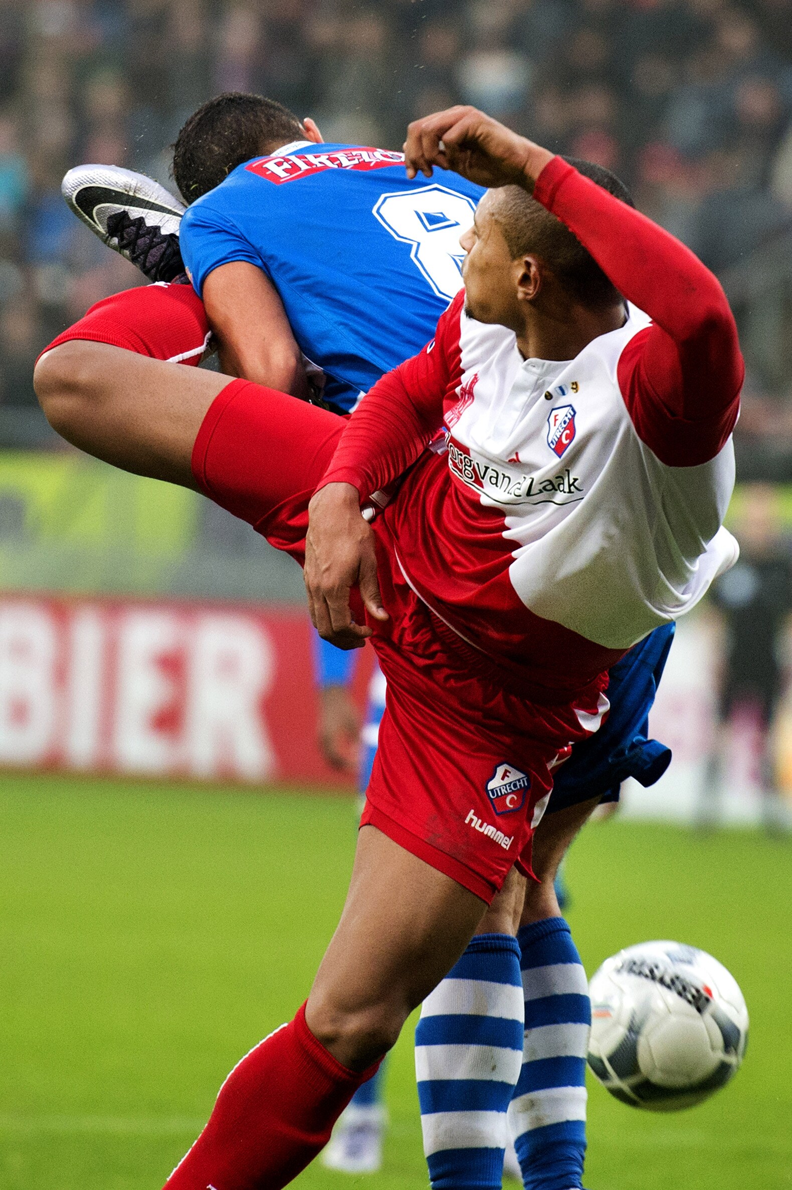 FC Utrecht laat de handen wapperen | de Volkskrant