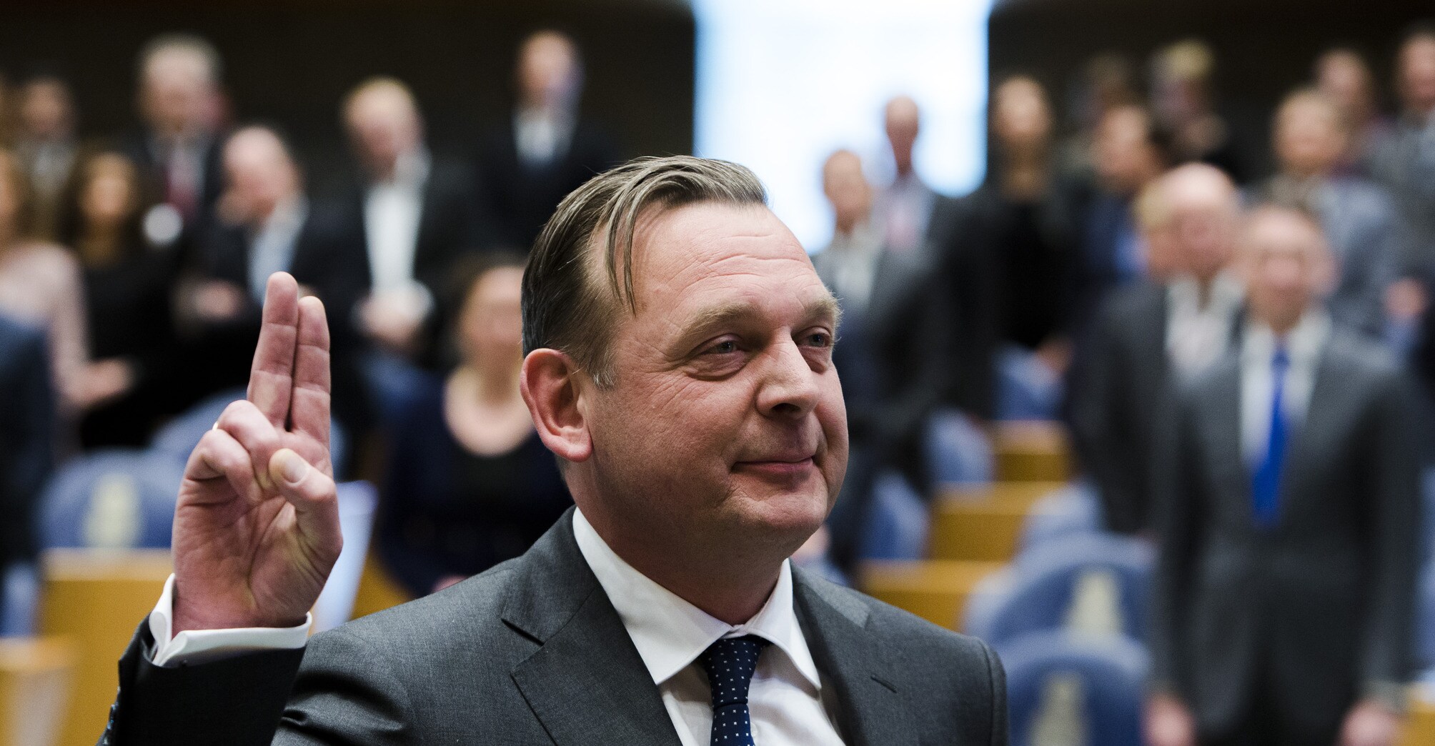 Van Zutphen geeft nieuwe inkleuring aan functie Ombudsman | de Volkskrant