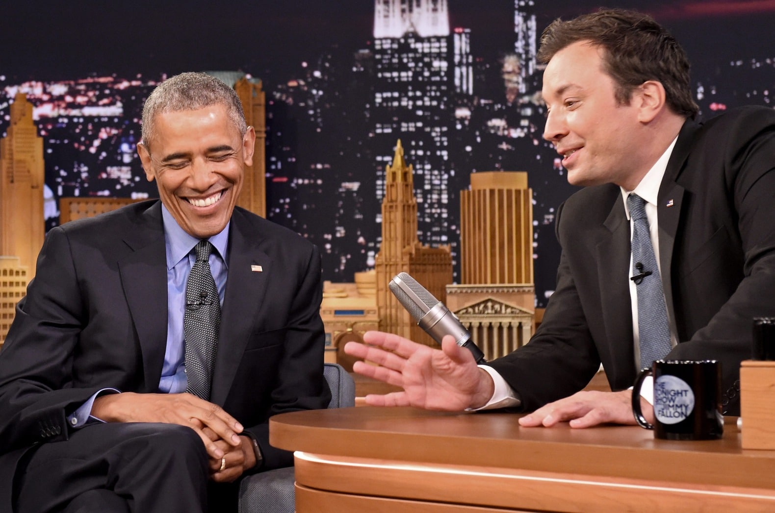 Obama zet Sanders onder druk strijd te staken | de Volkskrant
