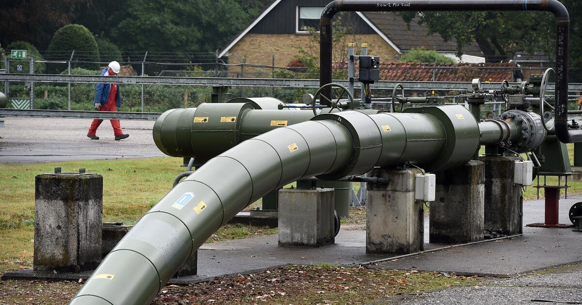 Van deze groene buis ligt Twente wakker | de Volkskrant