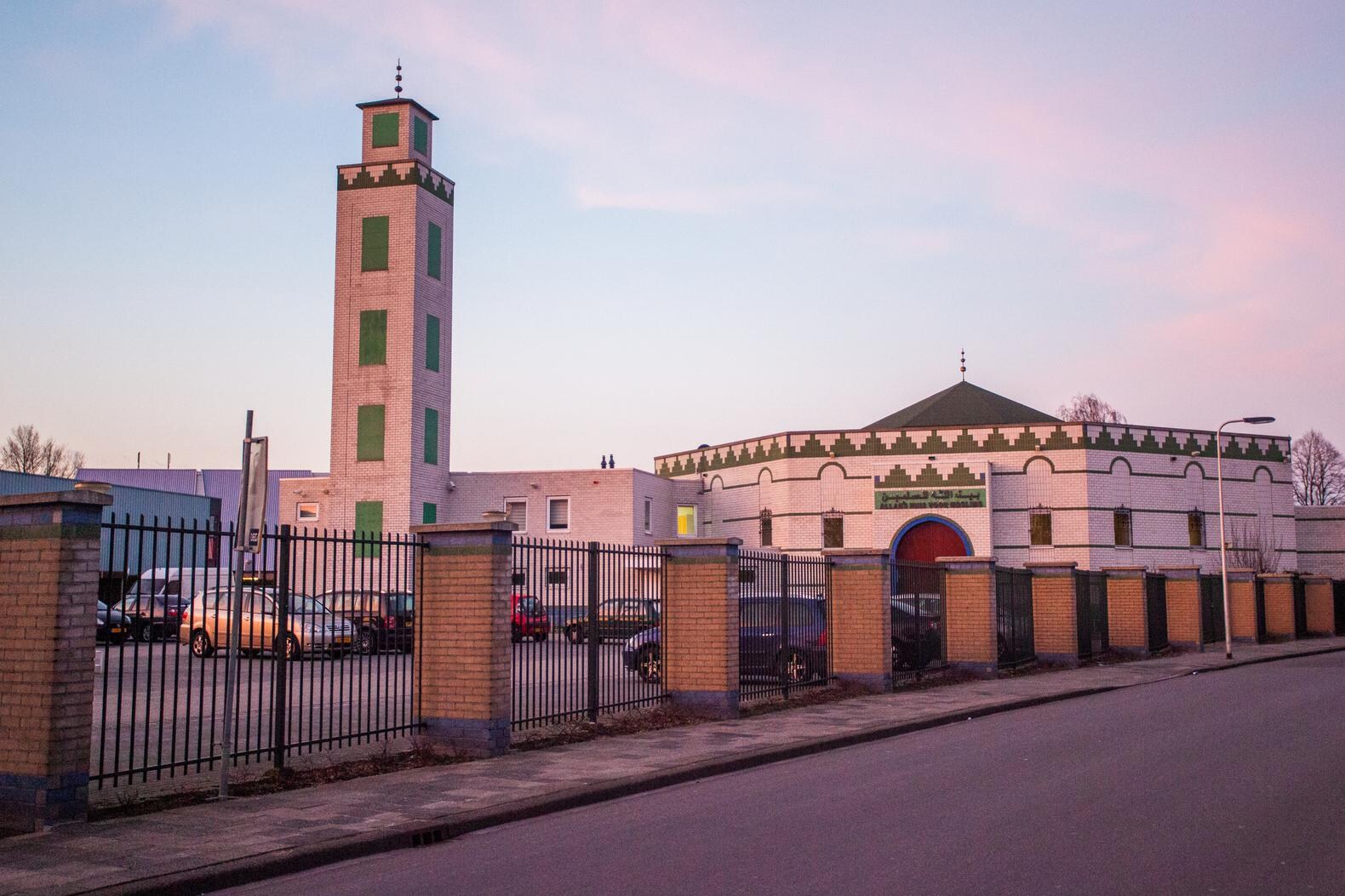 Vier jaar cel voor terroristische aanslag op moskee Enschede | de ...