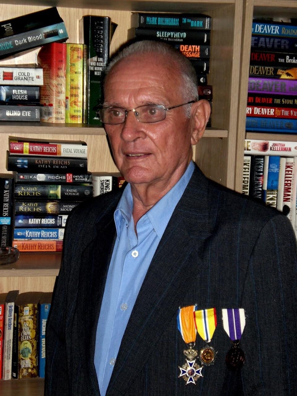 Van Bladel stond vrijwillig (Nederlandse) gevangenen bij in Azië | de ...