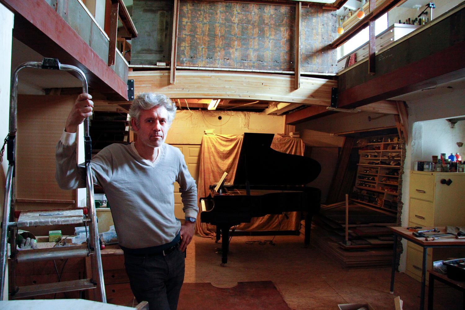 Hoe een pianist zijn eigen mini-concertzaal creëert | de Volkskrant