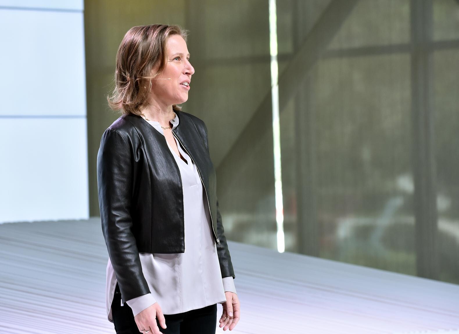 YouTube lanceert eigen tv-dienst met veertig zenders | de Volkskrant