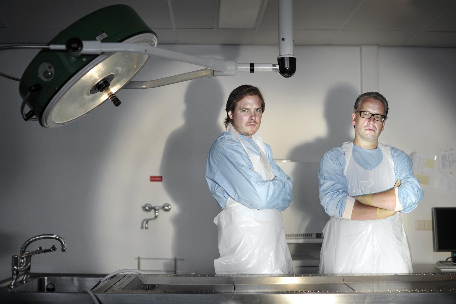 Forensisch experts: huidig systeem faalt, dus onderzoeken we zelf ...