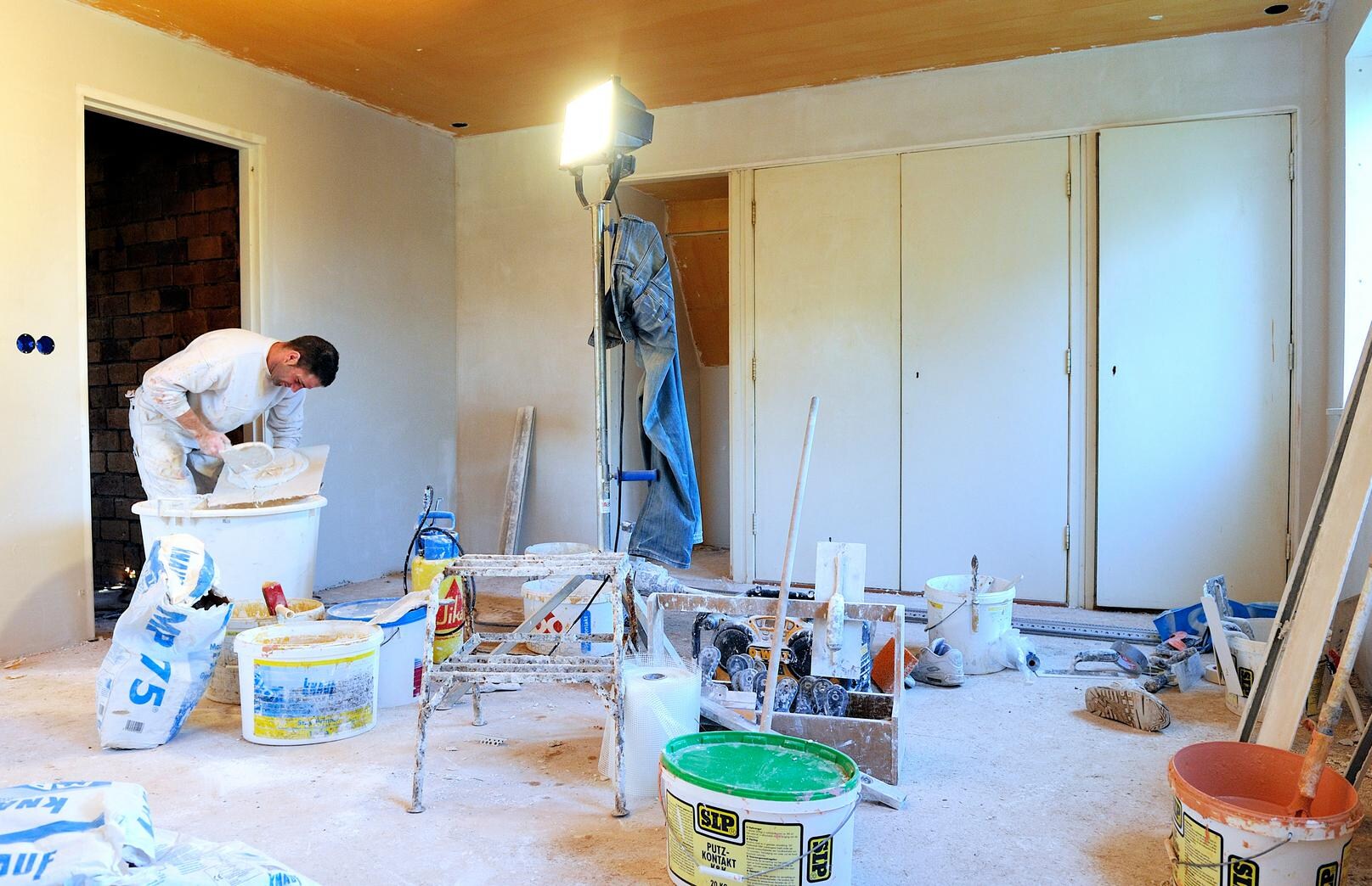 De grote, incourant gelegen huizen van mijn vader | de Volkskrant