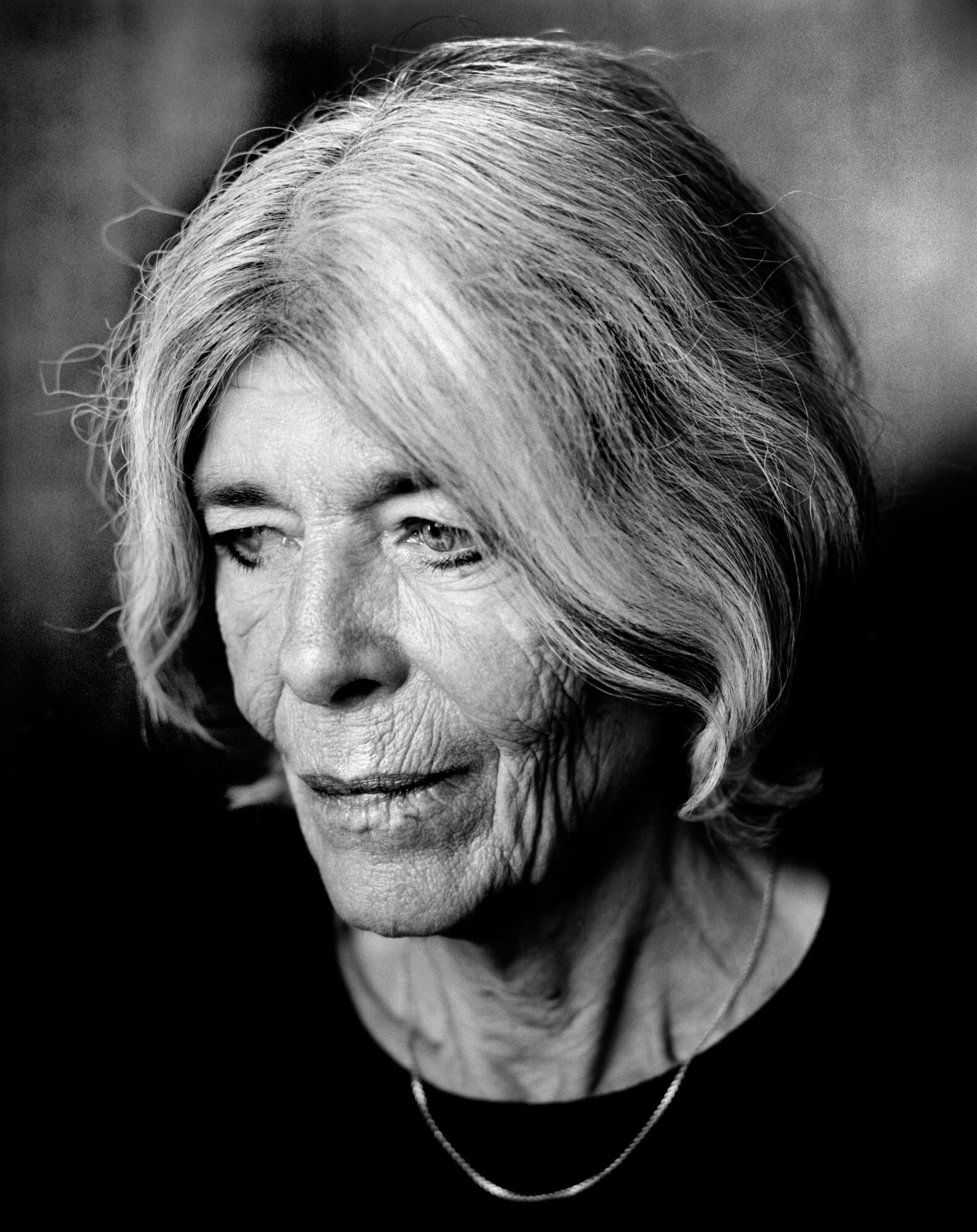 Anna Enquist: 'Therapie is er niet om gelukkig te worden' | de Volkskrant