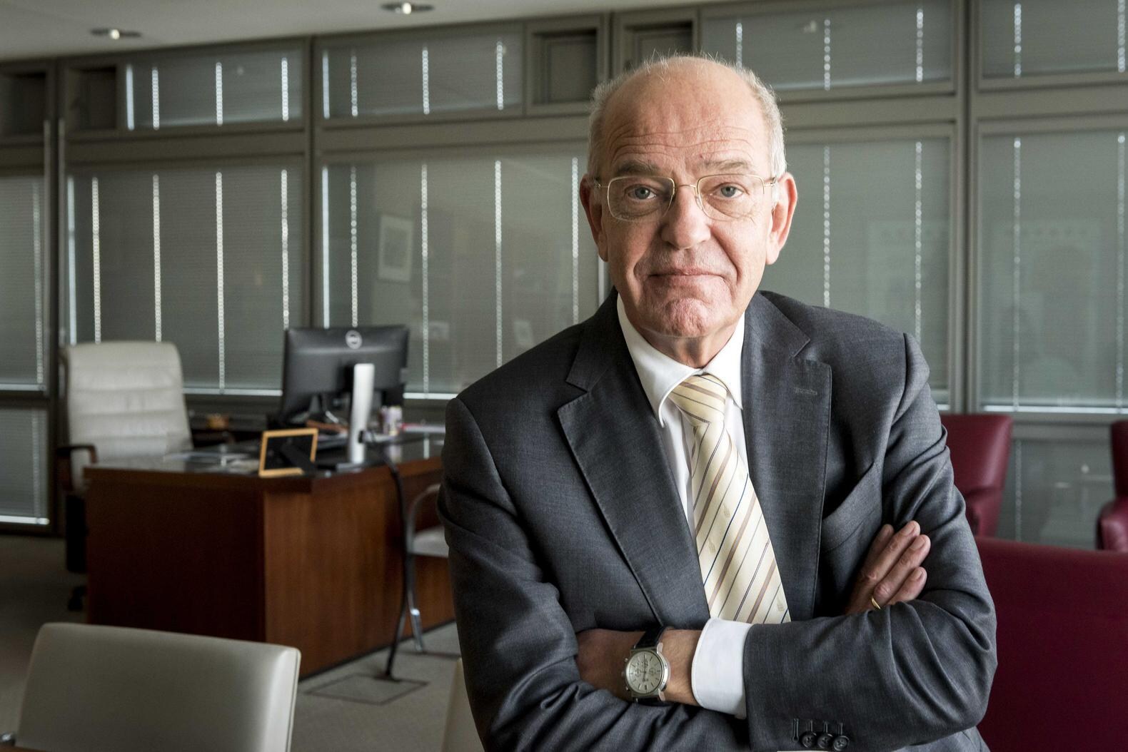 'Romantische boekhouder' Gerrit Zalm zal het moeilijk genoeg krijgen ...