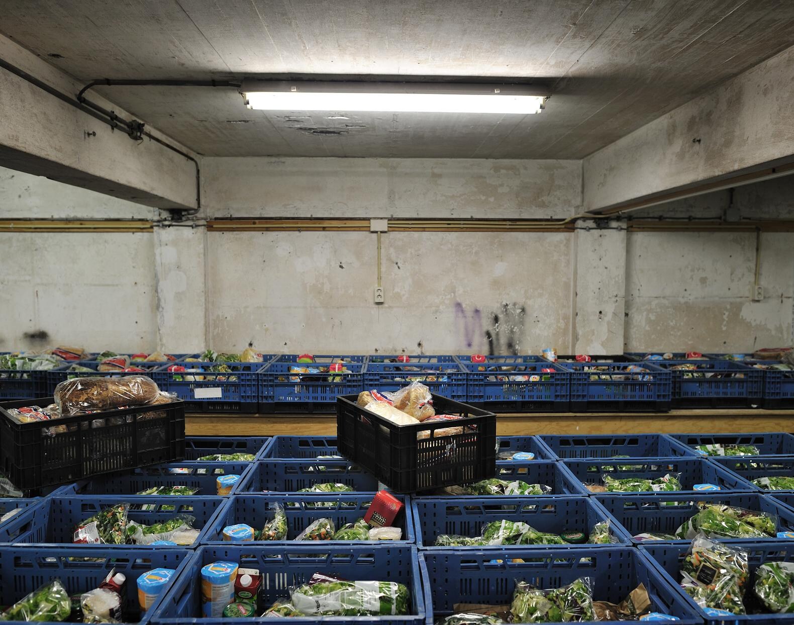 Voedselbankklanten eten ongezond: te veel vlees, zuivel, chips en ...