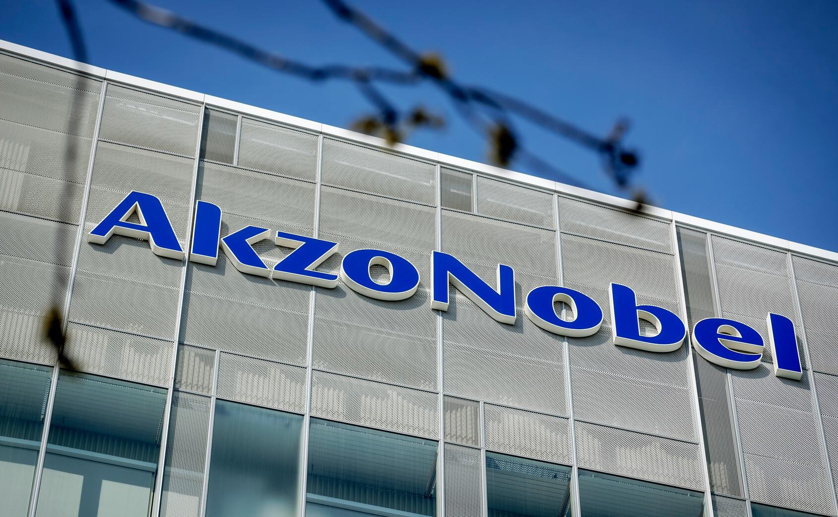 AkzoNobel worstelt met verminderde vraag naar verf en boekt minder ...