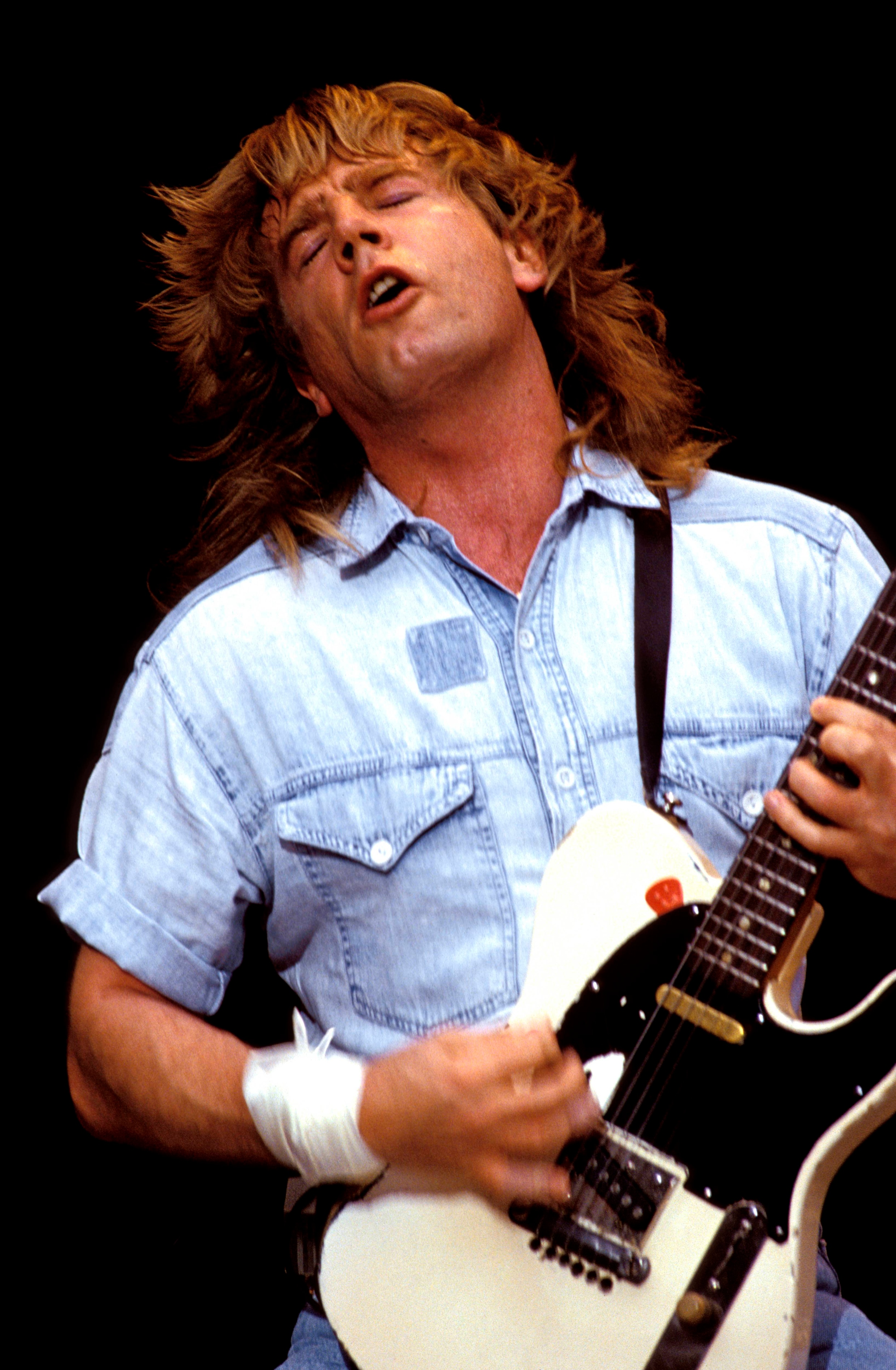 Het postume solodebuut van Rick Parfitt is ontroerend | de Volkskrant