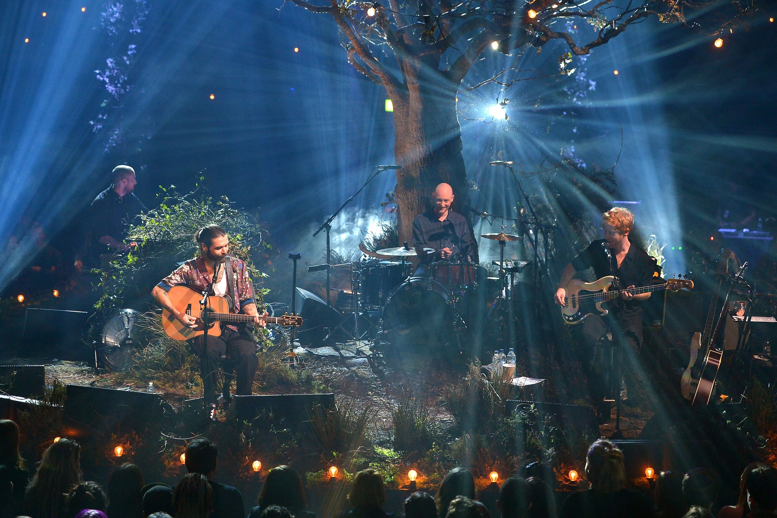 De plek waar supersterren zichzelf onsterfelijk maakten: MTV Unplugged ...