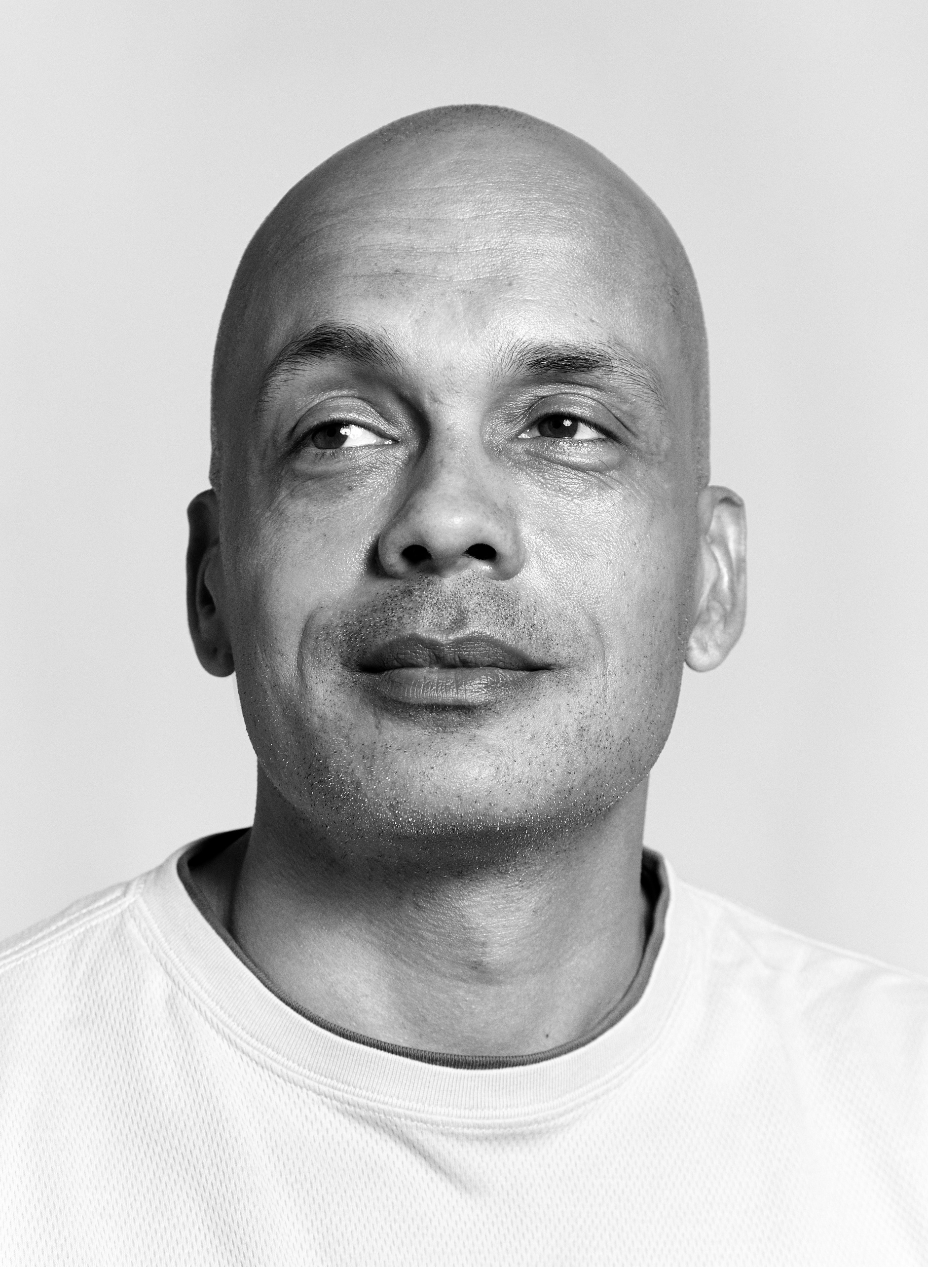 ‘In de gevangenis zie je weinig blanke Nederlanders. Ze hebben betere ...