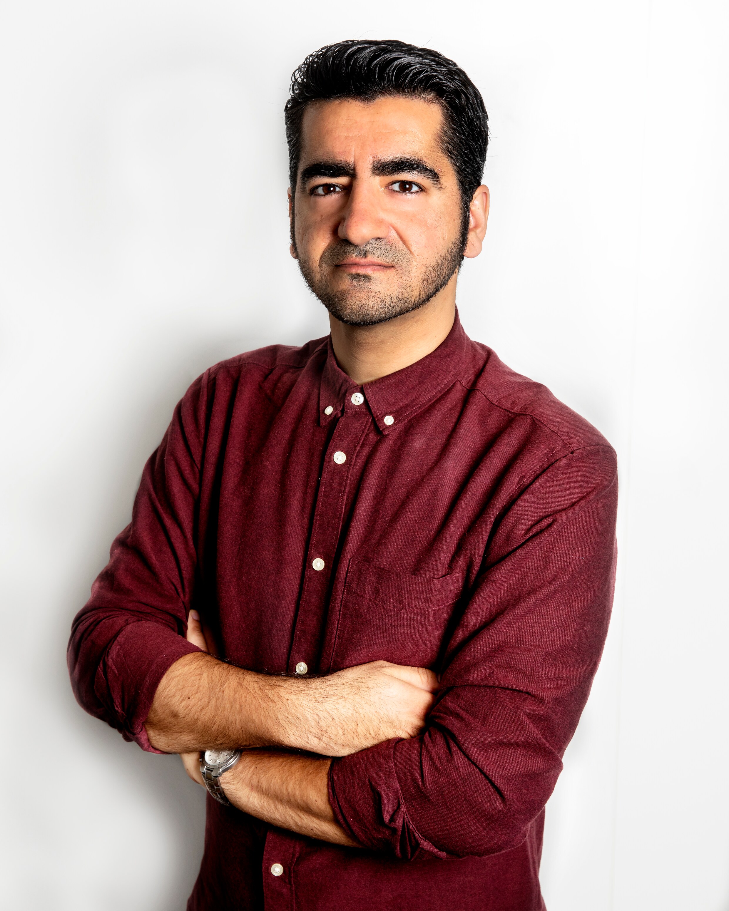 De levenswijsheid van schrijver Murat Isik: ‘Elimineer de nachtuil in jezelf’ | de Volkskrant