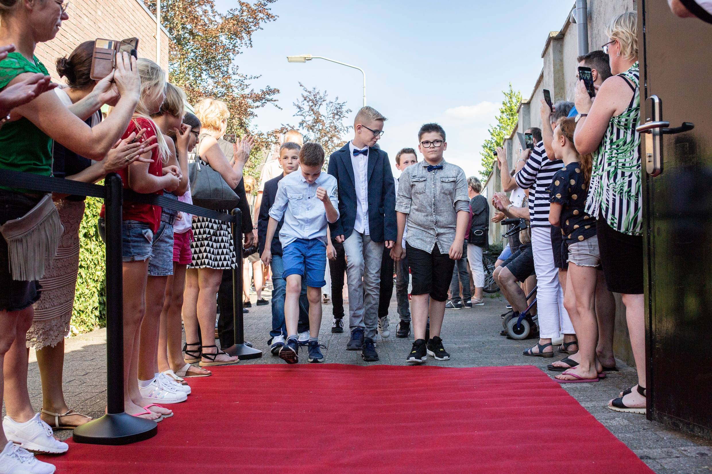 Vergeet de eindmusical, hier neemt groep 8 afscheid met een film | de ...