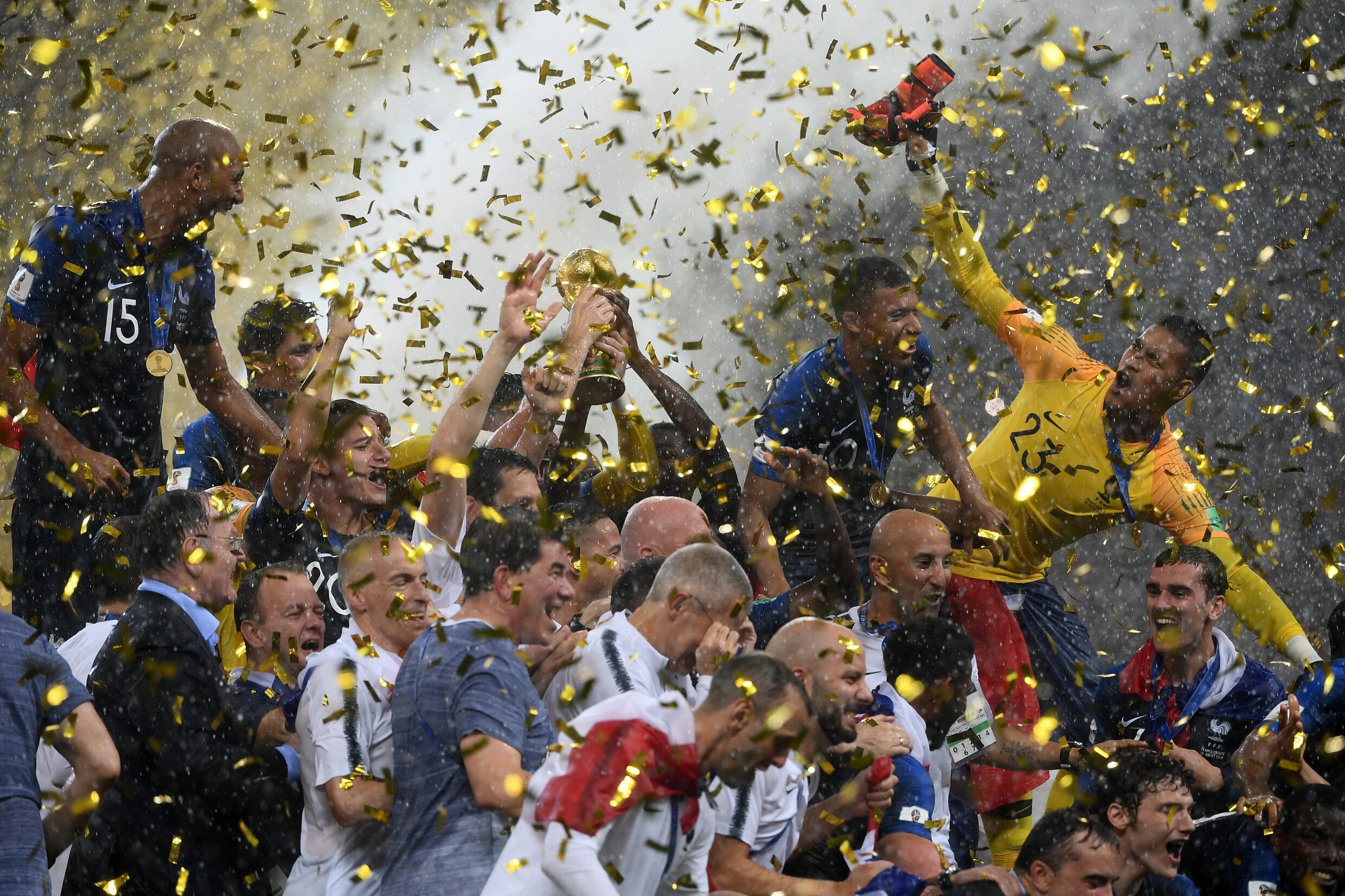 Volkskrant Avond: Bonkend Kroatisch hart verliest van berekenend ...