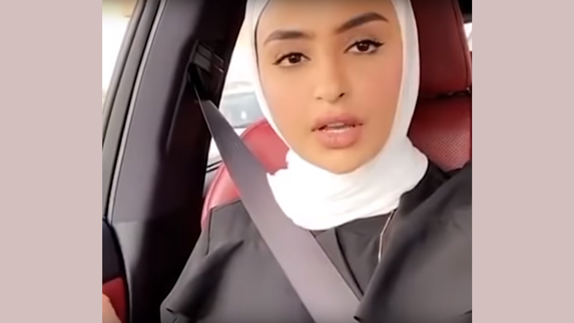 ‘Een dag vrij?’ Influencer onder vuur wegens kritiek op ...