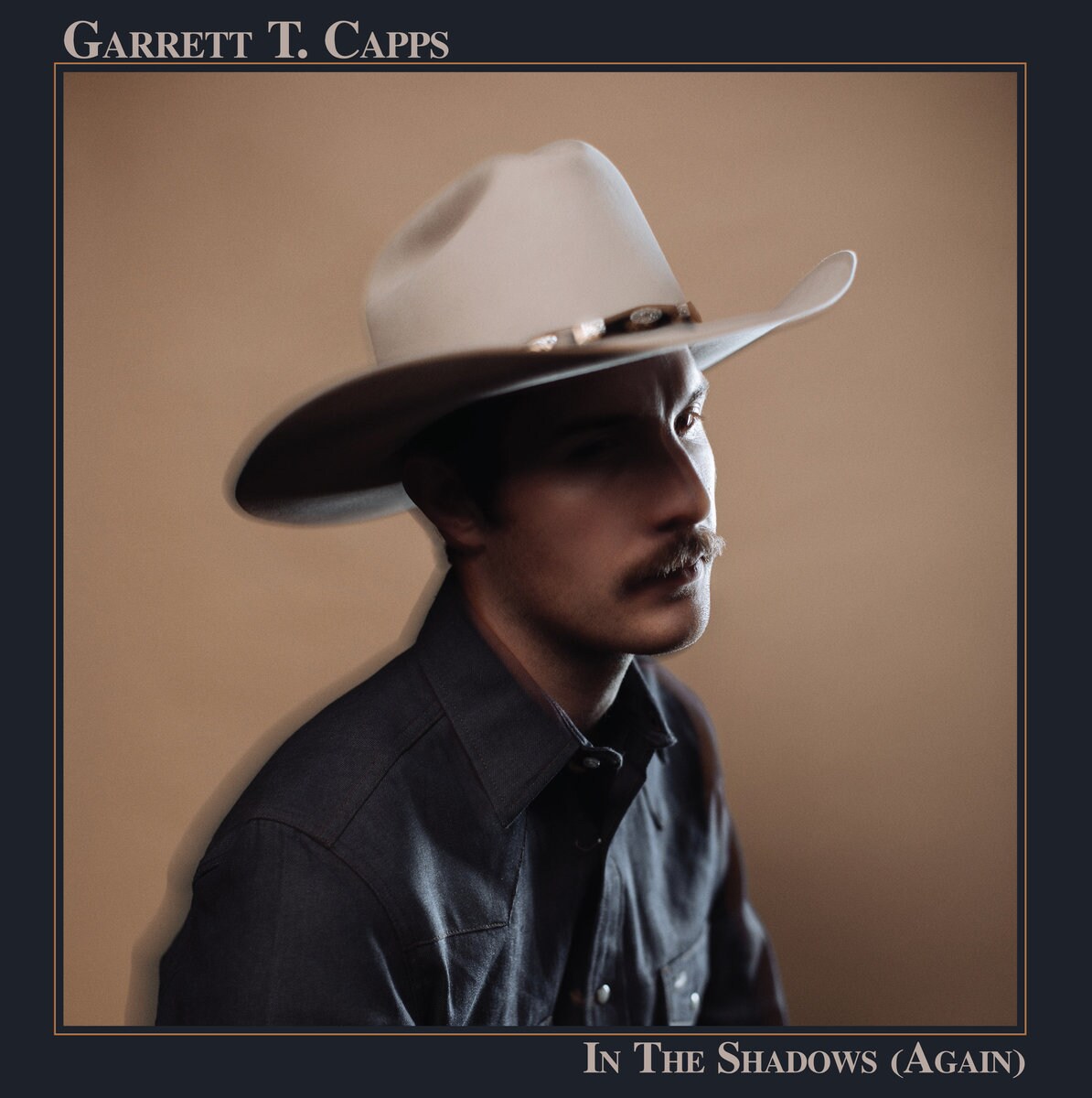 Garret T. Capps maakt psychedelische country met vlijmscherpe randjes ...