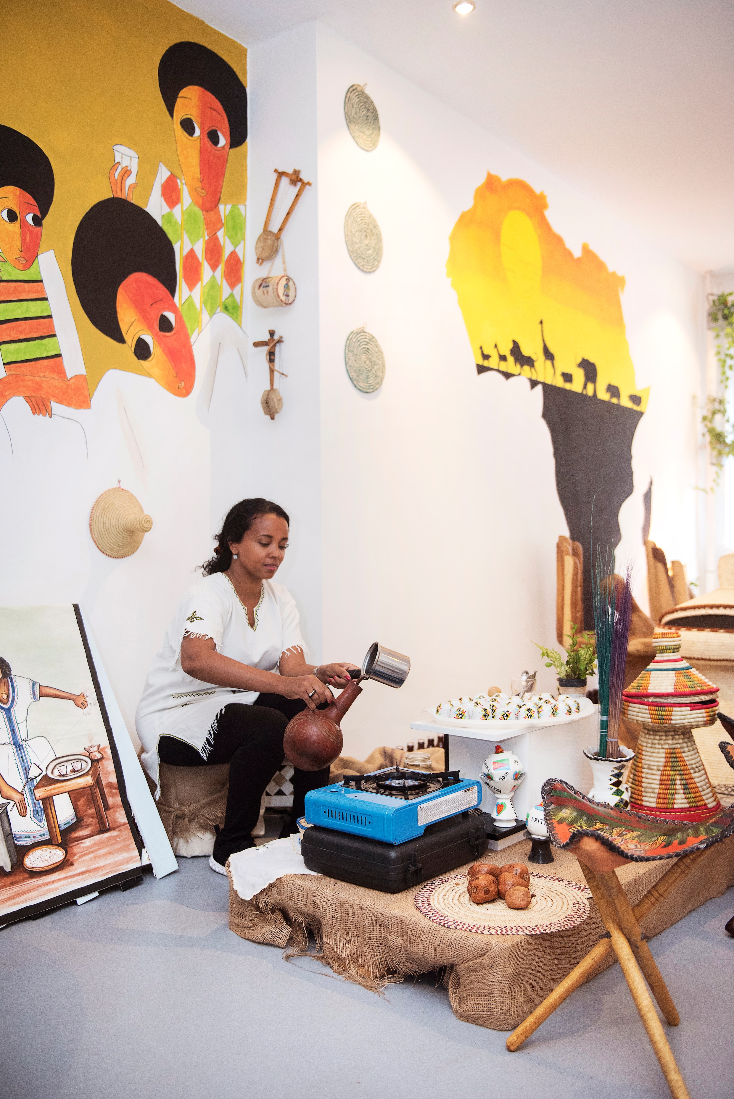 Hiske Versprille: Asmara in Eindhoven is een liefdevol en zorgvuldig ...