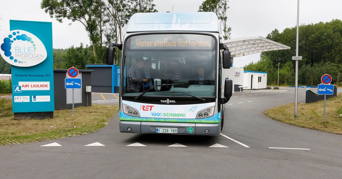 De dieselbus is passé. Wie is zijn opvolger, de waterstof- of accubus ...