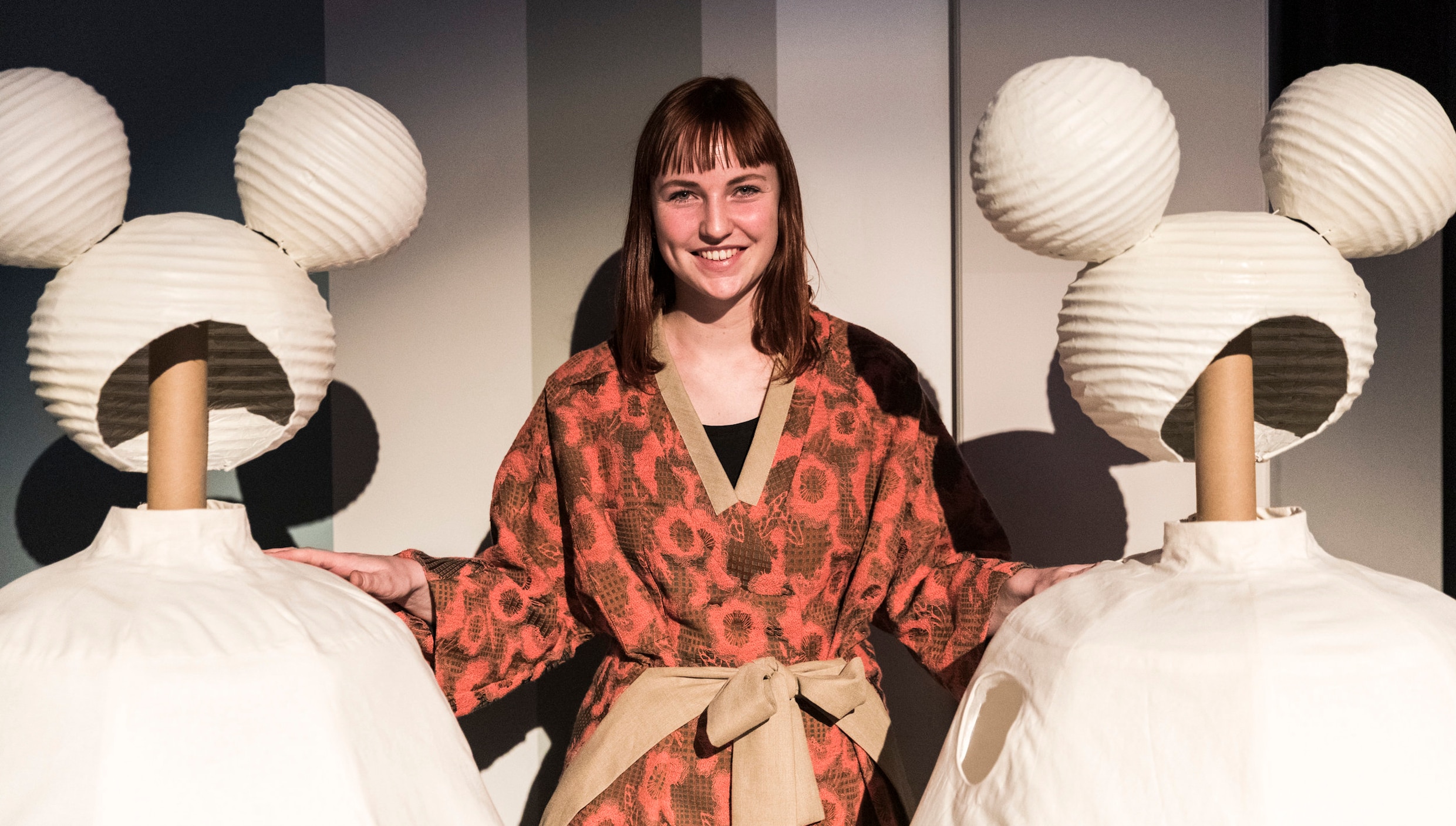 18 kunstenaars laten zich door de jarige Mickey Mouse (90) inspireren ...