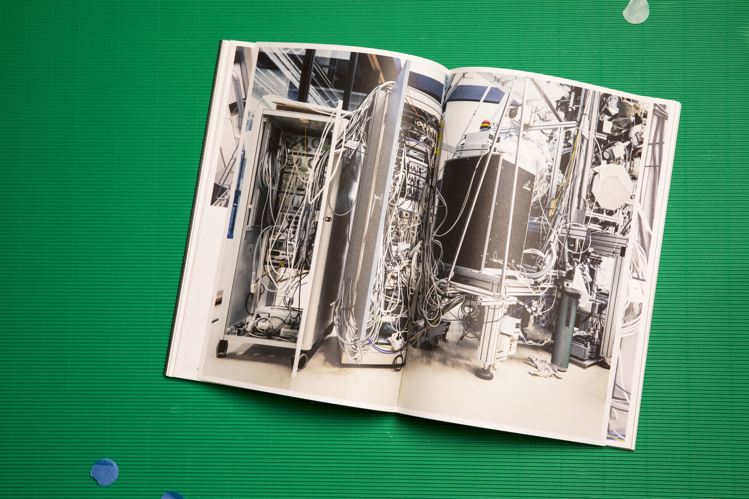 De tien mooiste Nederlandse fotoboeken van 2018 volgens de Volkskrant ...