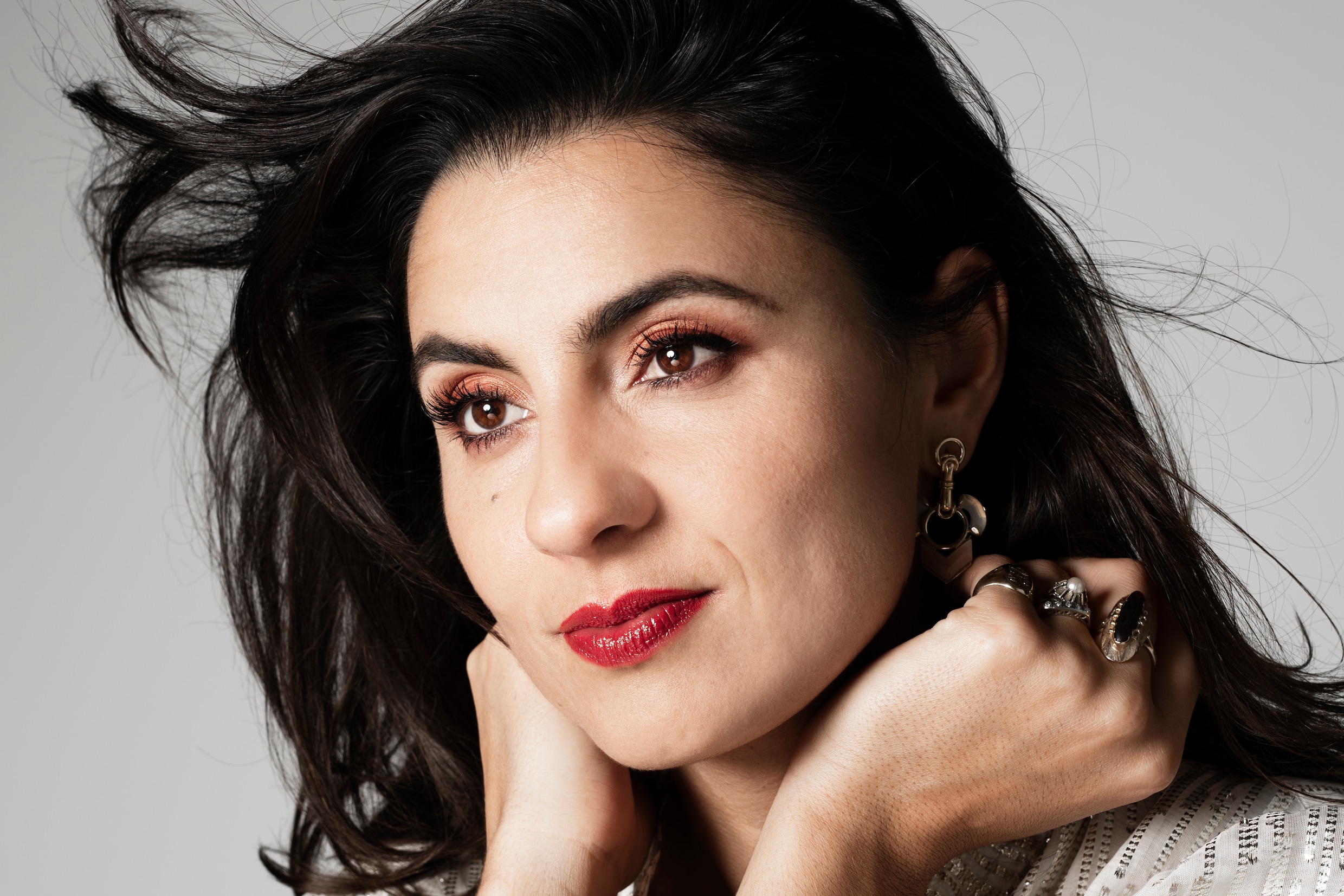 De definitieve doorbraak van tv-presentator Nadia Moussaid | de Volkskrant