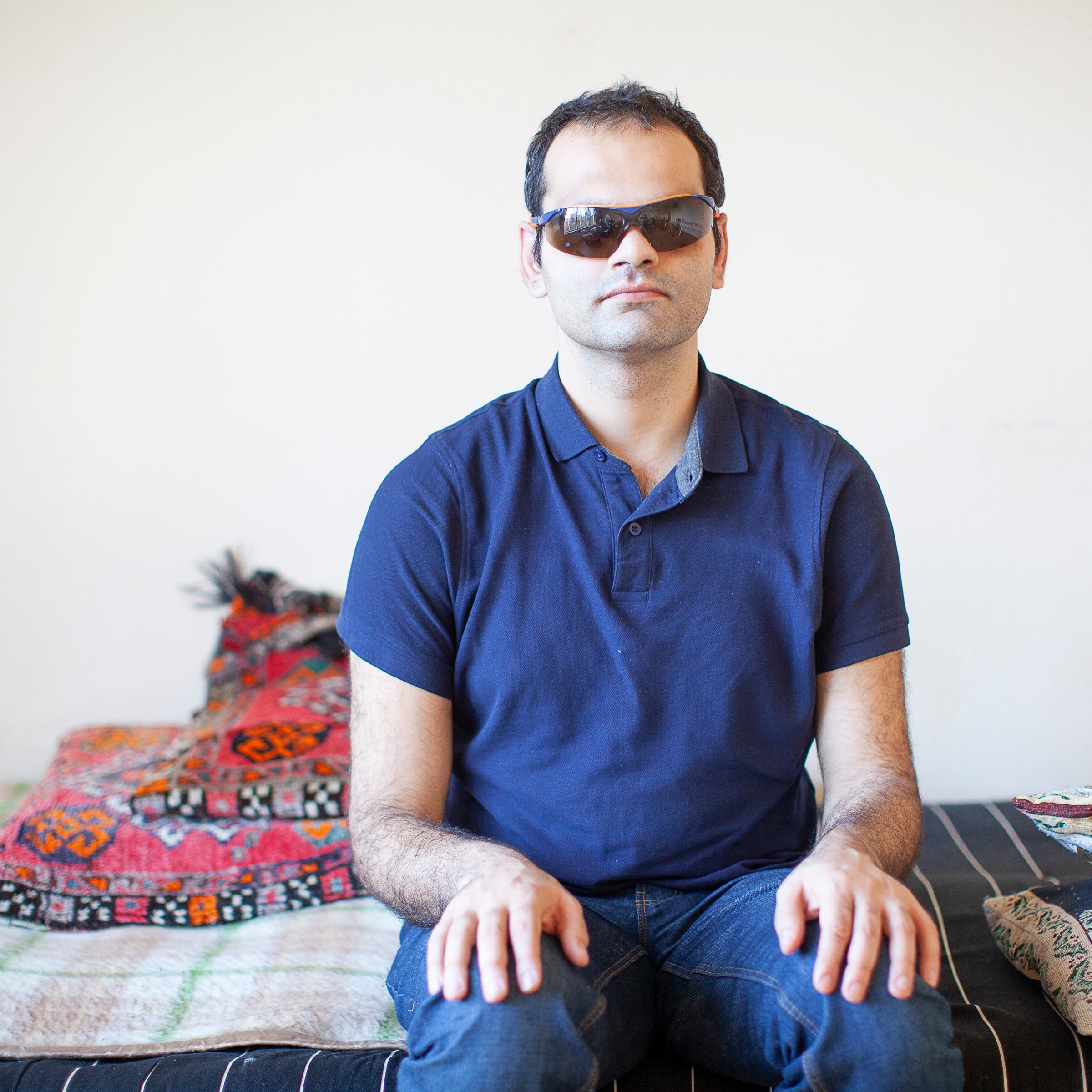 Ahmad mag niet in Nederland blijven: hij is, ook volgens de nieuwe richtlijnen, niet homo genoeg ...